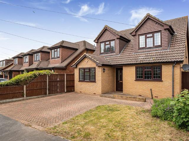 3 bedroom detached house for sale