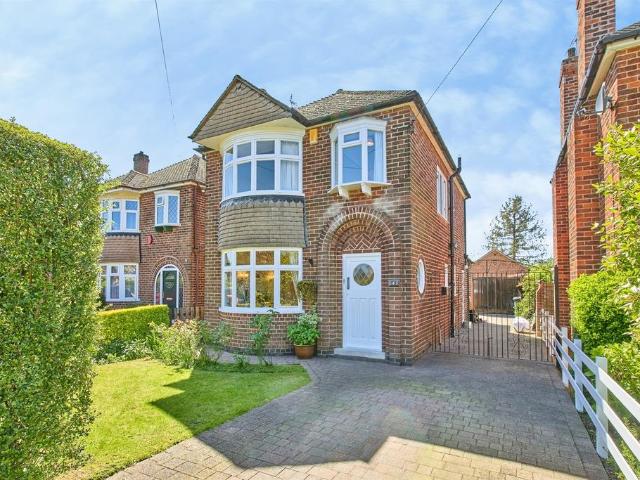 3 bedroom detached house for sale