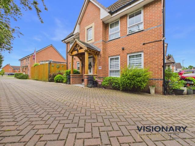 3 bedroom detached house for sale