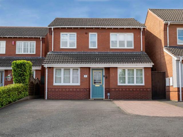 3 bedroom detached house for sale