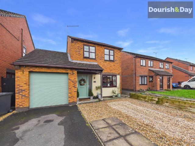 3 bedroom detached house for sale