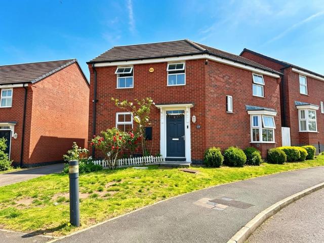 3 bedroom detached house for sale