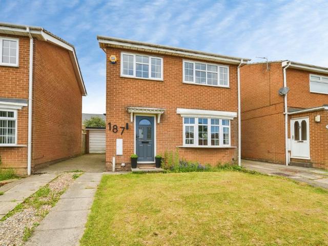 3 bedroom detached house for sale