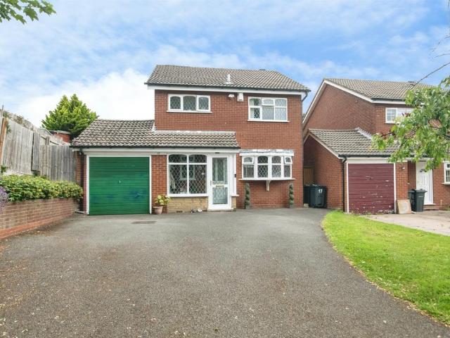3 bedroom detached house for sale
