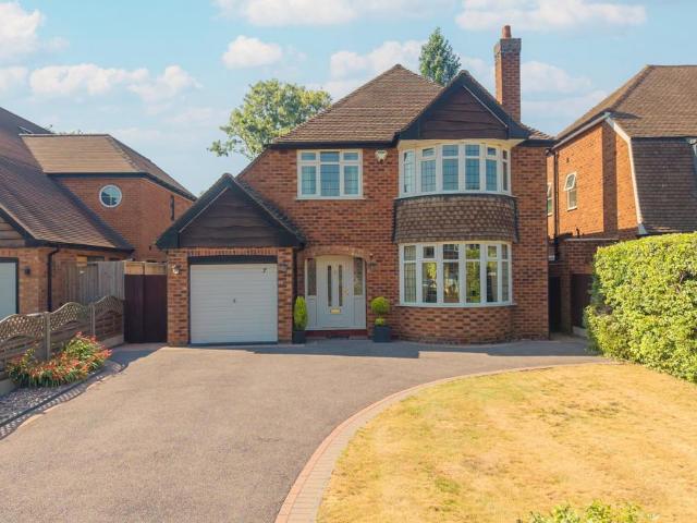 3 bedroom detached house for sale