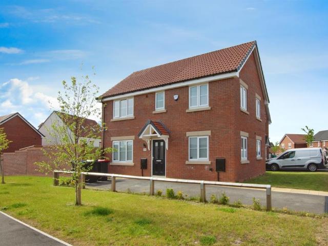 3 bedroom detached house for sale