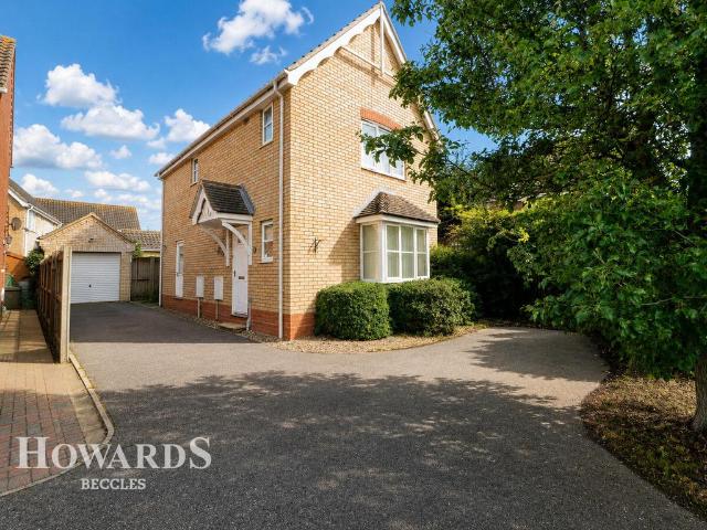 3 bedroom detached house for sale