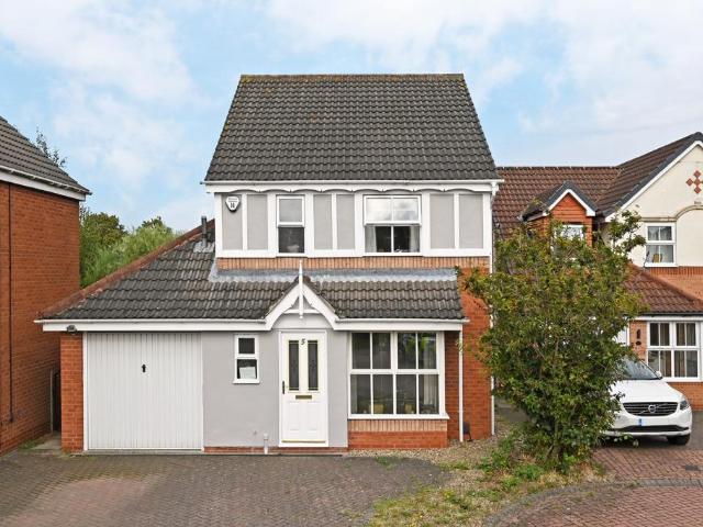 3 bedroom detached house for sale