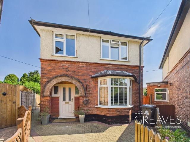 3 bedroom detached house for sale