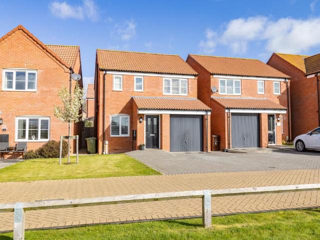 3 bedroom detached house for sale