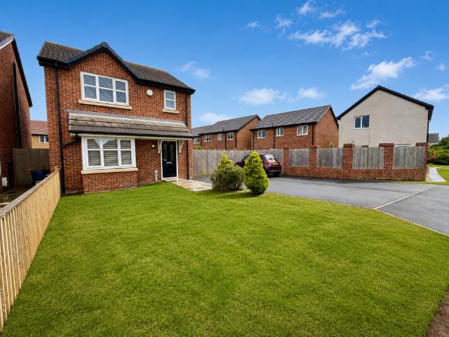 3 bedroom detached house for sale
