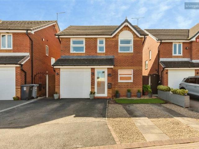 3 bedroom detached house for sale