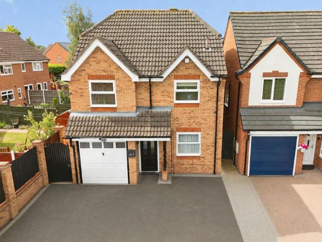 3 bedroom detached house for sale