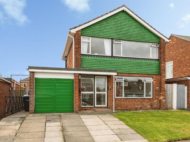 3 bedroom detached house for sale