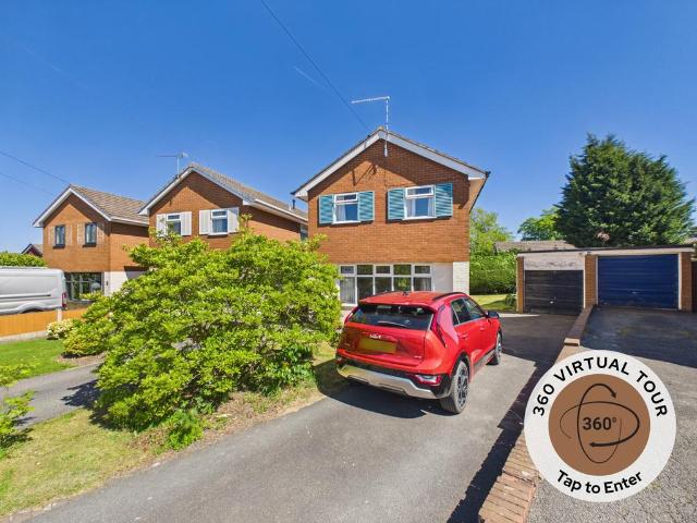 3 bedroom detached house for sale