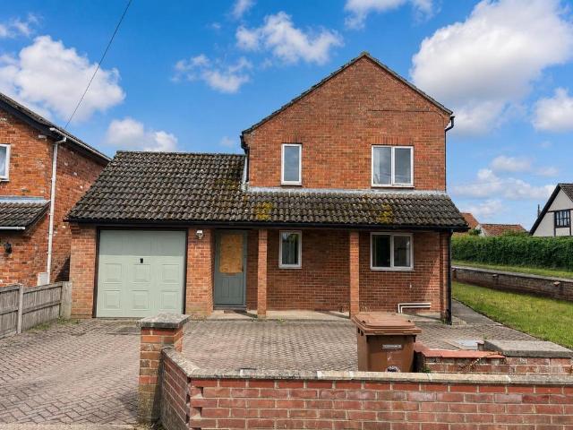 3 bedroom detached house for sale