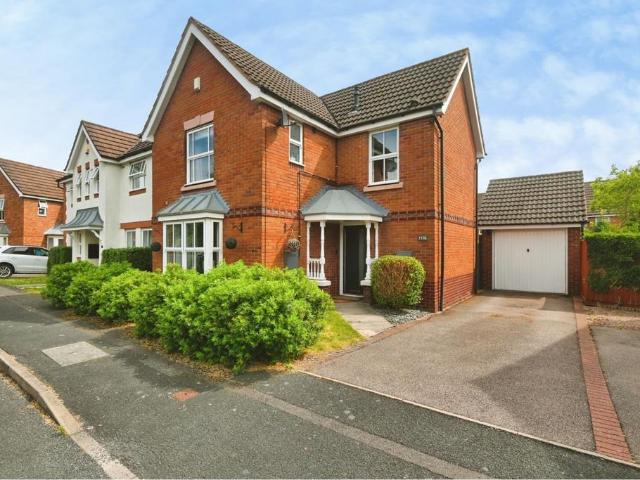 3 bedroom detached house for sale