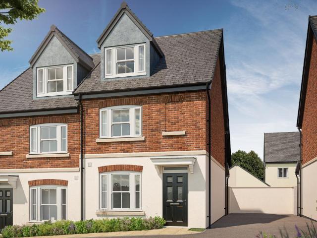 3 bedroom detached house for sale