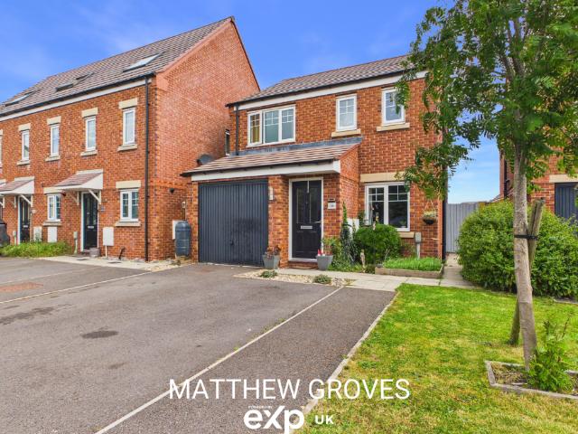 3 bedroom detached house for sale