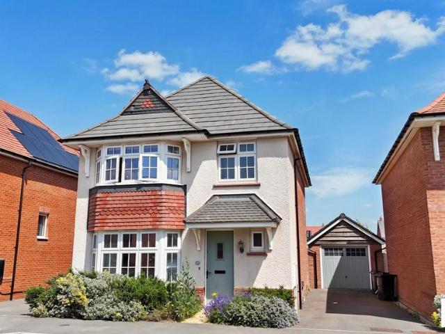 3 bedroom detached house for sale