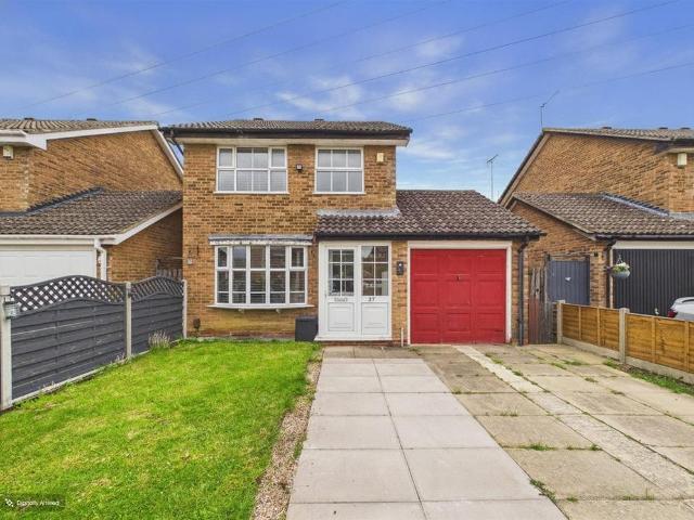 3 bedroom detached house for sale