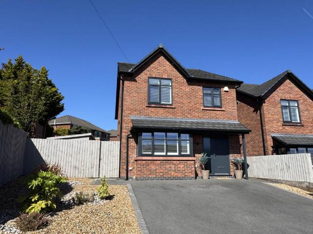 3 bedroom detached house for sale
