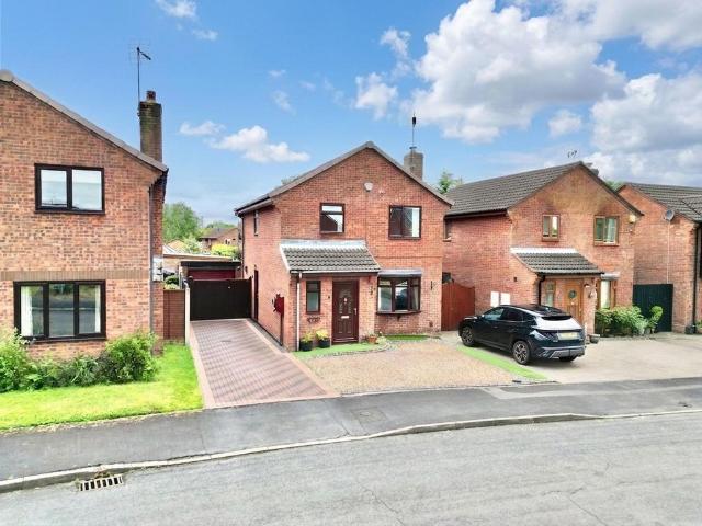 3 bedroom detached house for sale