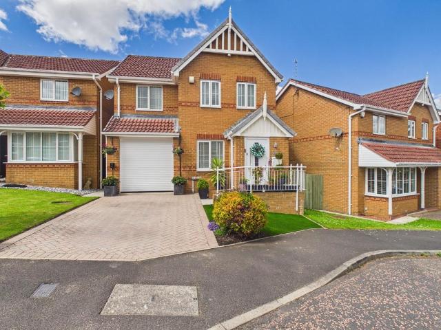 3 bedroom detached house for sale