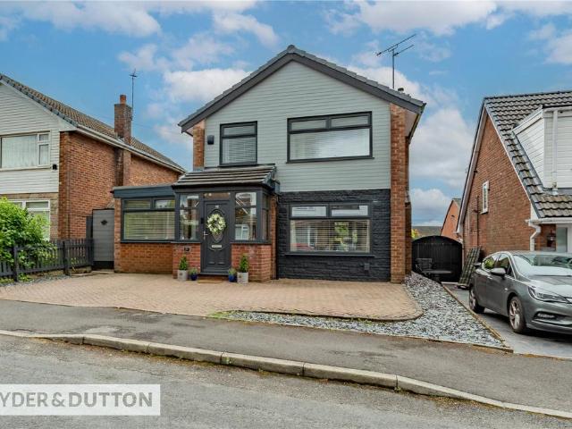 3 bedroom detached house for sale
