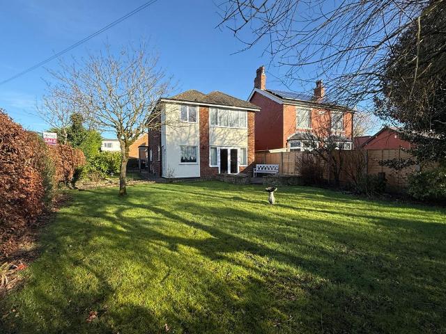 3 bedroom detached house for sale