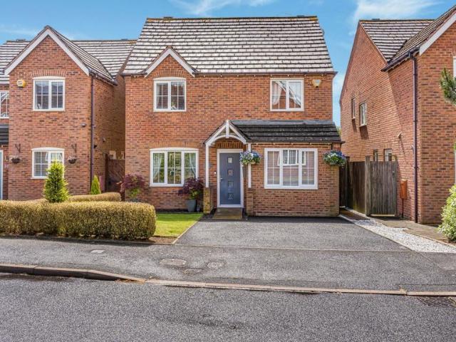 3 bedroom detached house for sale