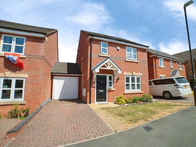 3 bedroom detached house for sale
