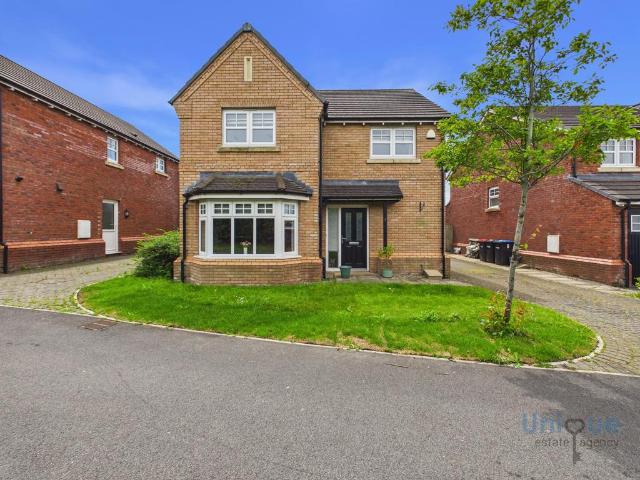 3 bedroom detached house for sale