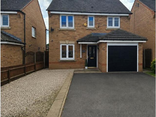 3 bedroom detached house for sale
