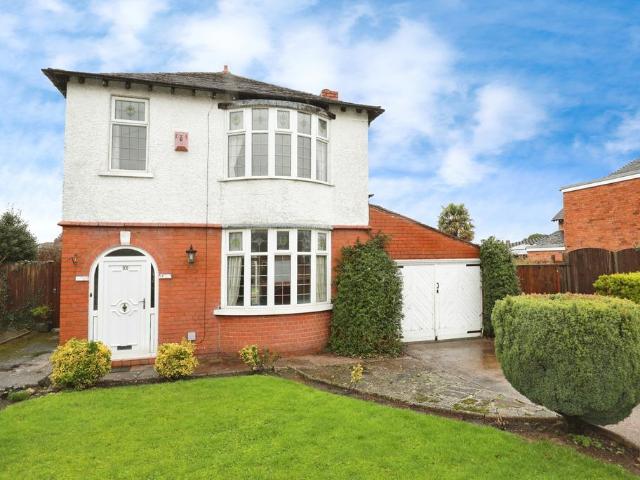 3 bedroom detached house for sale