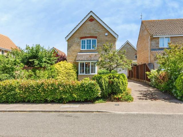 3 bedroom detached house for sale