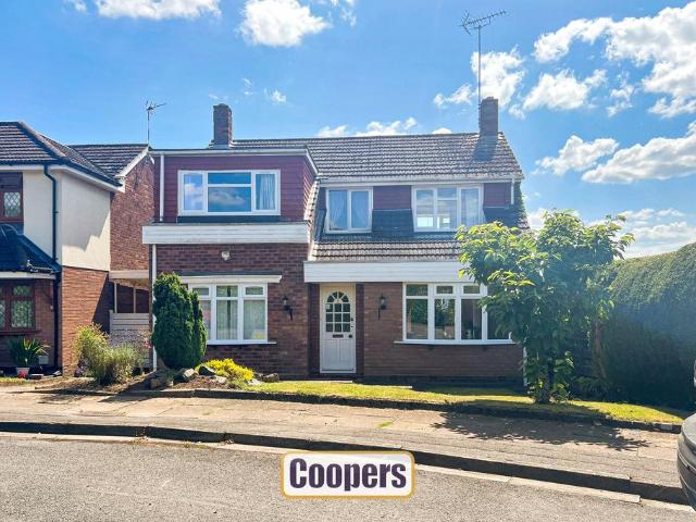 3 bedroom detached house for sale