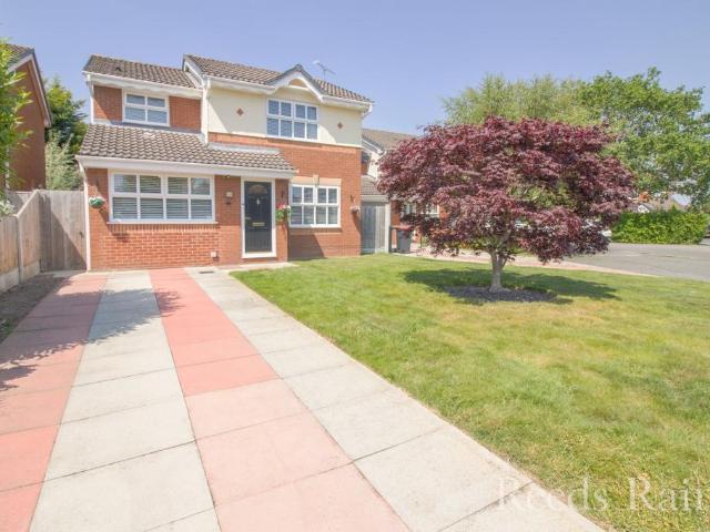 3 bedroom detached house for sale