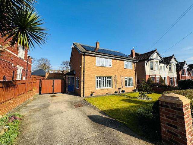 3 bedroom detached house for sale