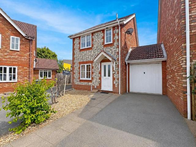 3 bedroom detached house for sale
