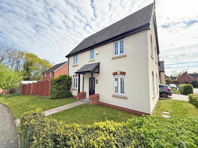 3 bedroom detached house for sale
