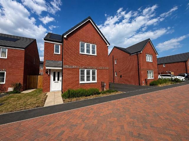 3 bedroom detached house for sale