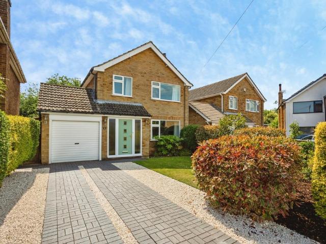3 bedroom detached house for sale