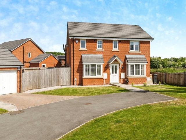 3 bedroom detached house for sale