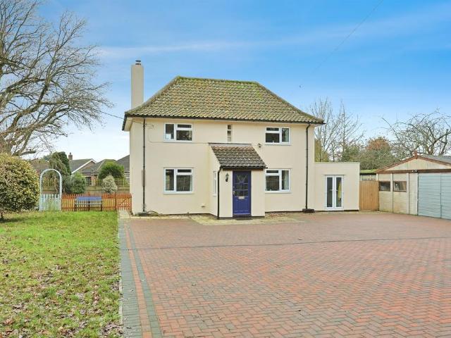 3 bedroom detached house for sale