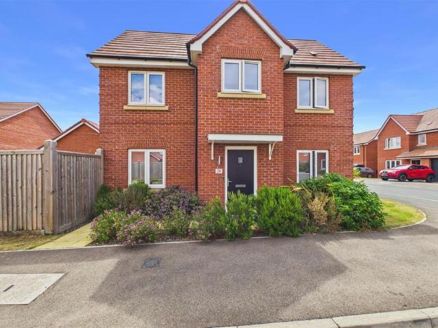 3 bedroom detached house for sale