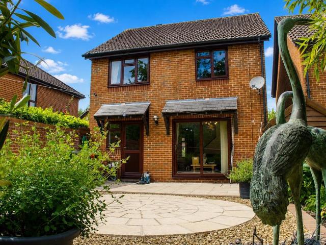 3 bedroom detached house for sale