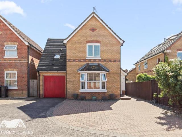 3 bedroom detached house for sale