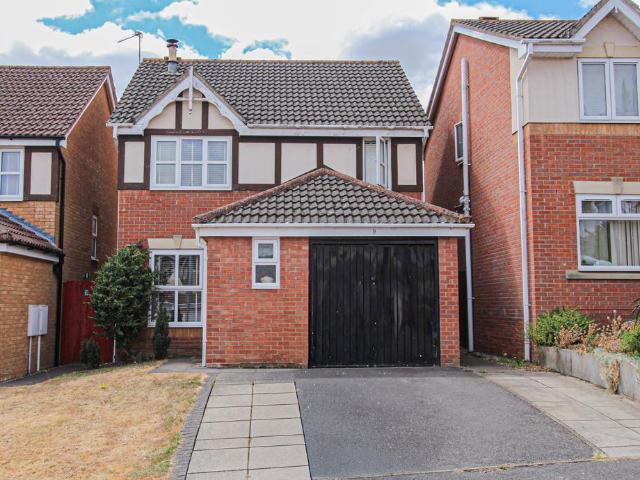 3 bedroom detached house for sale