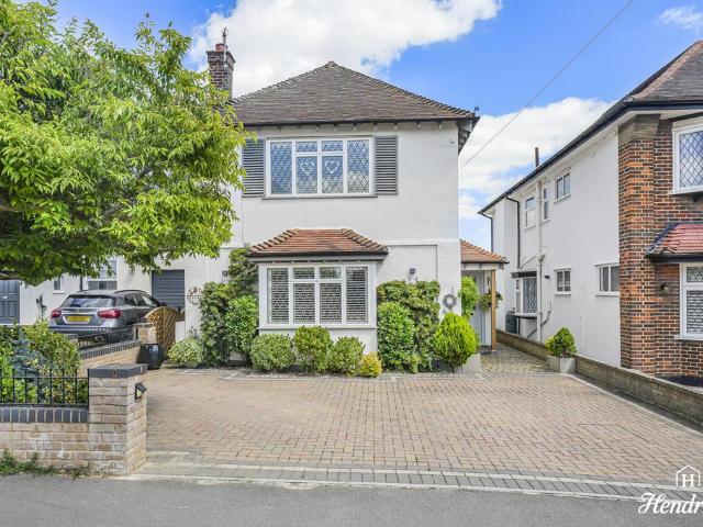 3 bedroom detached house for sale
